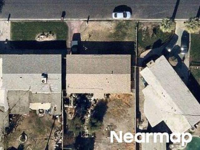 Emerald Ave