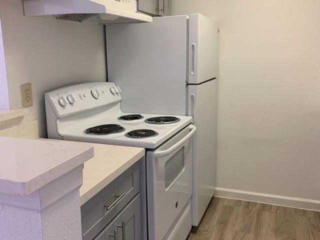 Emerald Cove Apartments 2 Bedroom Apartment for Rent at 16700 Kuykendahl Rd, Houston, TX 77068