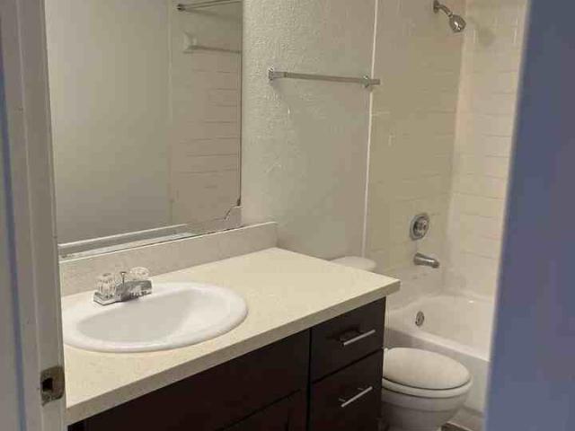Emerald Cove Apartments 2 Bedroom Apartment for Rent at 16700 Kuykendahl Rd, Houston, TX 77068