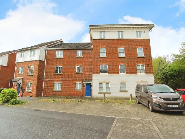Emerald Crescent, Sittingbourne ME10, 1 bed flat to rent, £1,000 pcm | PrimeLocation