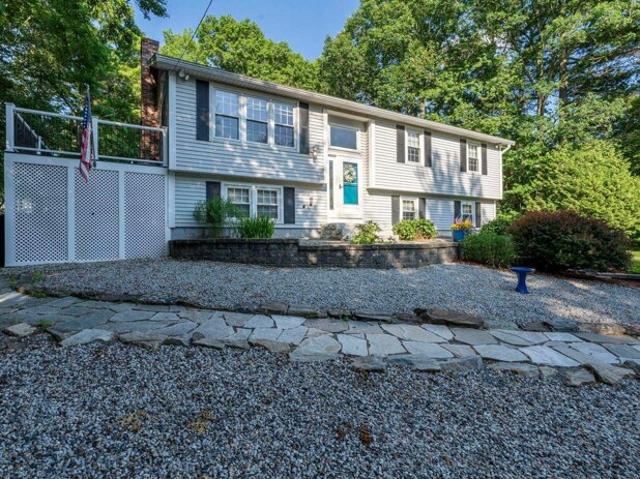 Emerald Dr, Derry, Home For Sale