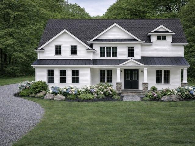 Emerald Dr, Hopkinton, Home For Sale