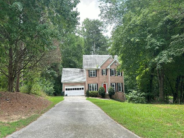 Emerald Dr
