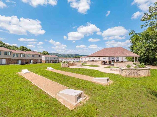 Emerald Gardens 2 Bedroom Apartment for Rent at 2400 Village Rd, Pittsburgh, PA 15205 Fairywood