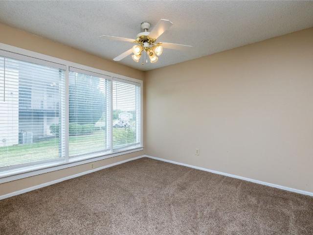 Emerald Hills Apartments 1 Bedroom Apartment for Rent at 7929 Sycamore Ave, Kansas City, MO 64138 Park Farms