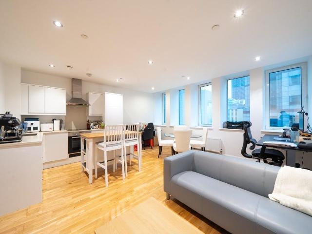 Emerald House, Lansdowne Road, Croydon CR0, 1 bed flat to rent, £1,550 pcm | PrimeLocation