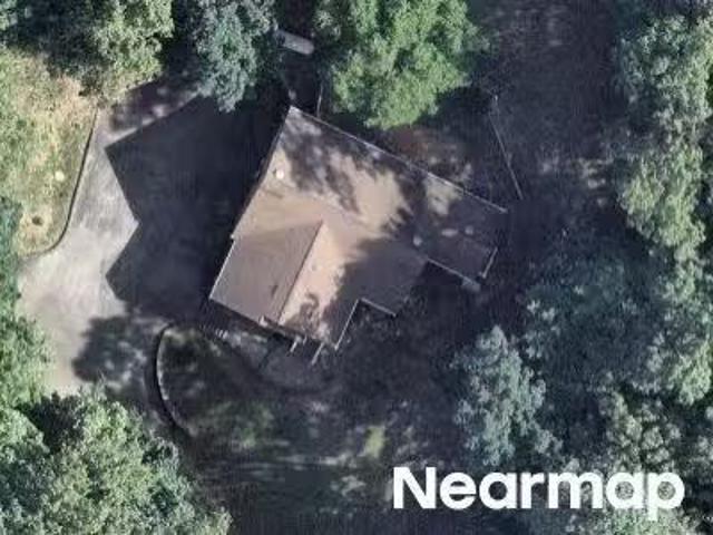 Emerald Lake Dr