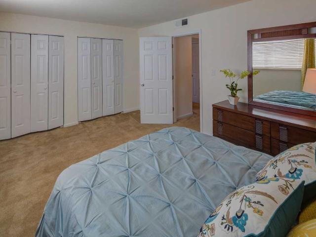 Emerald Point Apartments & Townhomes 1 Bedroom Apartment for Rent at 2100 Westminster Ln, Virginia Beach, VA 23454 Northeast Virginia Beach