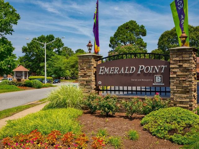 Emerald Point Apartments & Townhomes 1 Bedroom Apartment for Rent at 2100 Westminster Ln, Virginia Beach, VA 23454 Northeast Virginia Beach