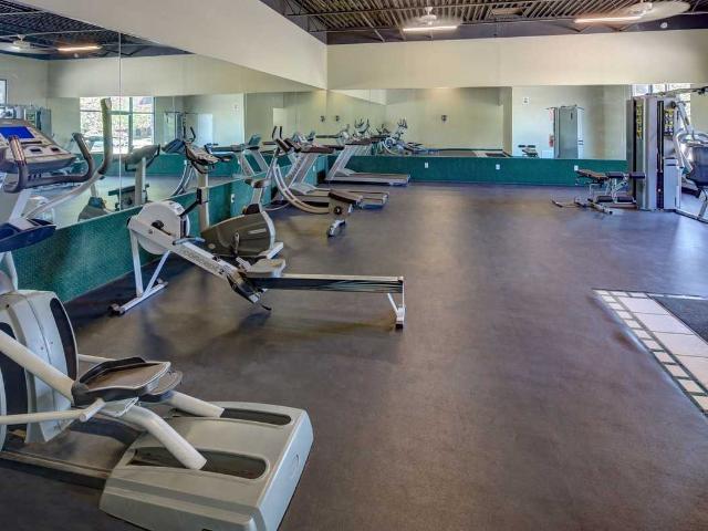 Emerald Point Apartments & Townhomes 2 Bedroom Apartment for Rent at 2100 Westminster Ln, Virginia Beach, VA 23454 Northeast Virginia Beach