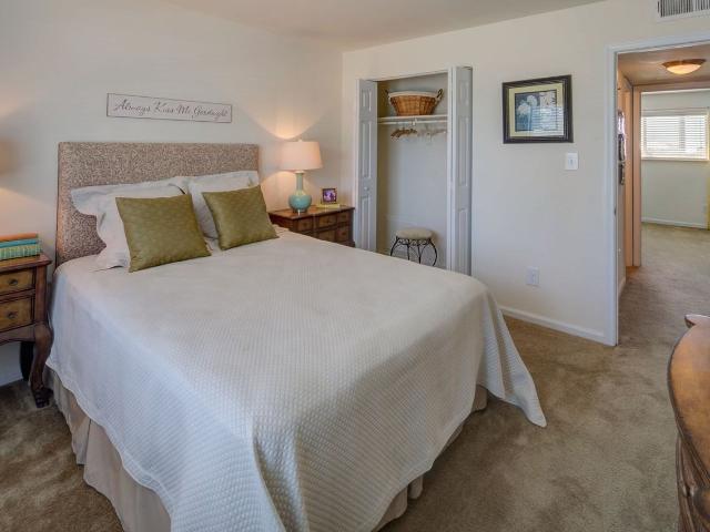 Emerald Point Apartments & Townhomes 2 Bedroom Apartment for Rent at 2100 Westminster Ln, Virginia Beach, VA 23454 Northeast Virginia Beach