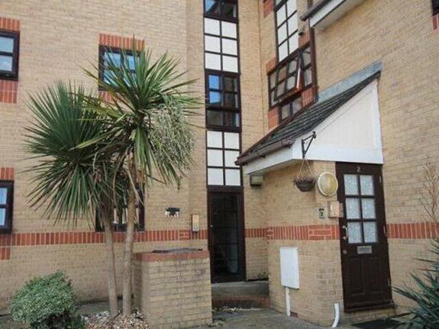 Emerald Quay, Shoreham By Sea, 3 Bedroom Apartment