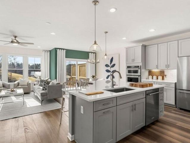 Emerald Run Unit,shrewsbury, Condo For Sale