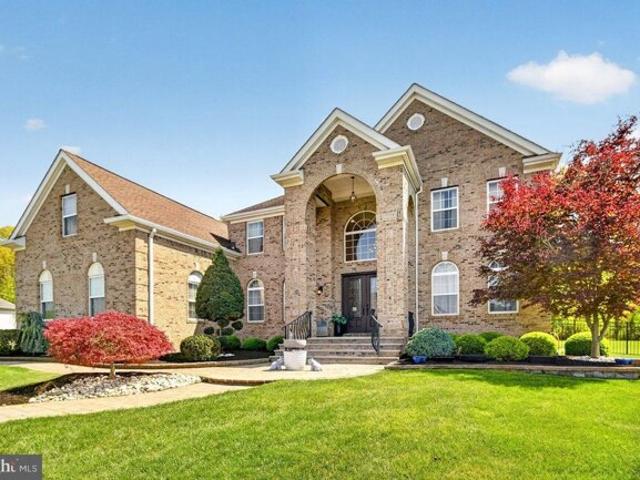 Emerald Rd, Robbinsville, Home For Sale
