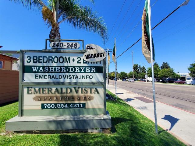 Emerald Vista Apartments 3 Bedroom Apartment for Rent at 246 N Emerald Dr, Vista, CA 92083 Vista