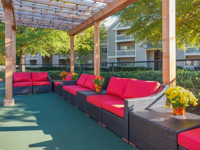 Emerge Oakcrest 2 Bedroom Apartment for Rent at 740 Mcdonough Pkwy, Mcdonough, GA 30253
