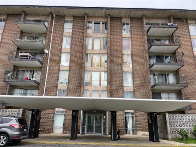 Emerson St Apt