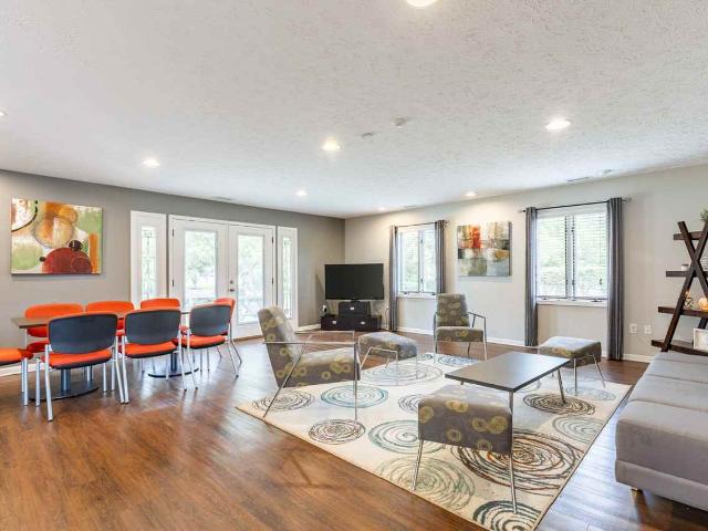 Emerson Village 2 Bedroom Apartment for Rent at 5140 Emerson Village Pl, Indianapolis, IN 46237 I65 South Emerson