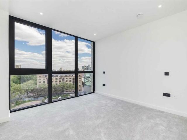 Emery Way, E1W, London