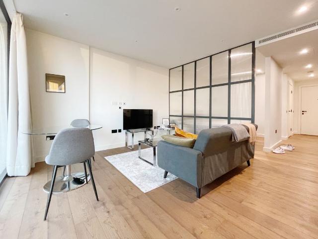 Emery Way, London E1W, Studio to rent, £2,700 pcm | PrimeLocation