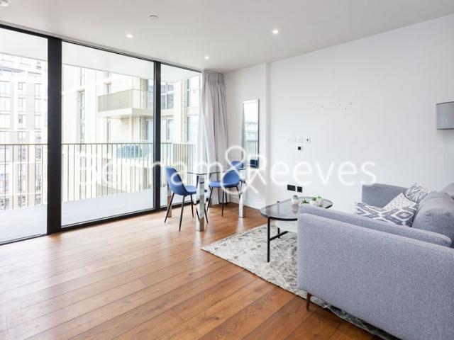 Emery Way, Wapping E1W, 1 bed flat to rent, £2,708 pcm | PrimeLocation