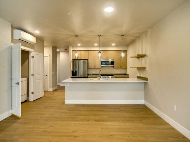 Emery Landing 3 Bedroom Apartment for Rent at 10215 Se 248th St, Kent, WA 98030