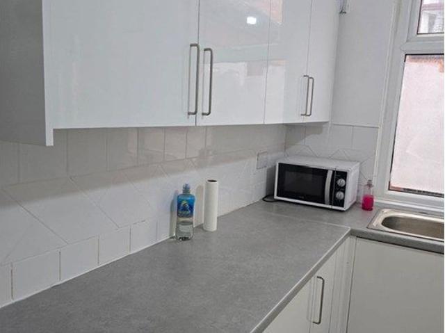Emery St, Liverpool L4, 2 bed terraced house to rent, £750 pcm | PrimeLocation