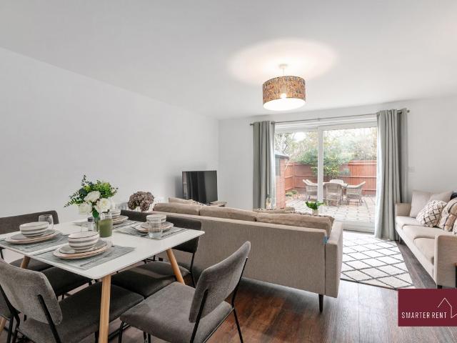 Emilia Close, Maidenhead SL6, 2 bed end terrace house to rent, £4,500 pcm | PrimeLocation