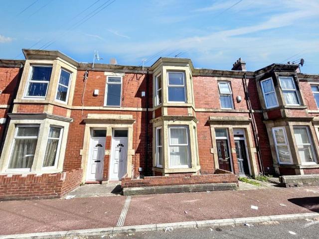 Emily Street, Newcastle upon Tyne, NE6 2 bed flat to rent £1,050 pcm £242 pw