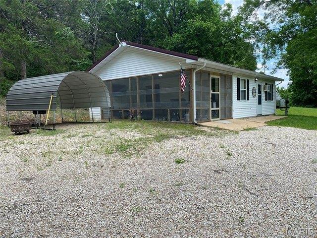 Eminence, MO 65466