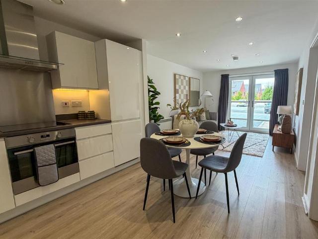 Empyrean, Salford, M7 1 bed apartment to rent £1,105 pcm £255 pw