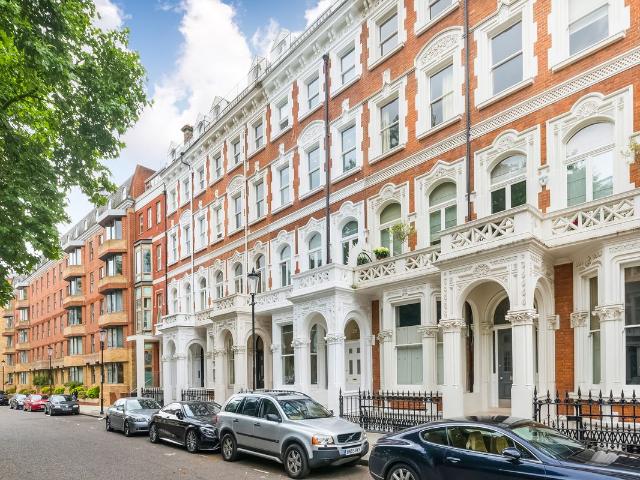 Emperors Gate, South Kensington SW7, 1 bed flat to rent, £20,150 pcm | PrimeLocation
