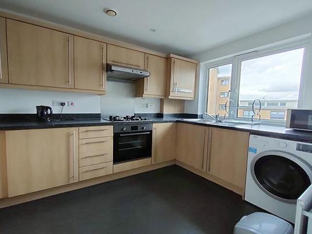 Empire Close, London SE7 3 bed terraced house to rent £2,650 pcm £612 pw