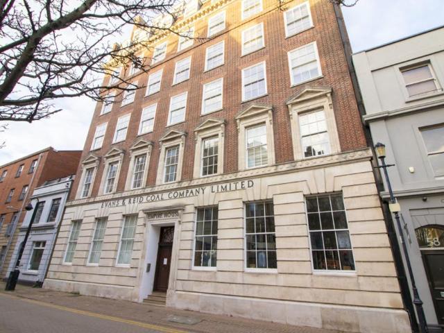 Empire House, Mount Stuart Square. 2 bed apartment to rent £1,175 pcm £271 pw