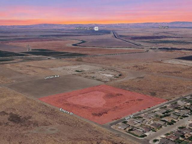 Empire St, Stratford, CA 93266