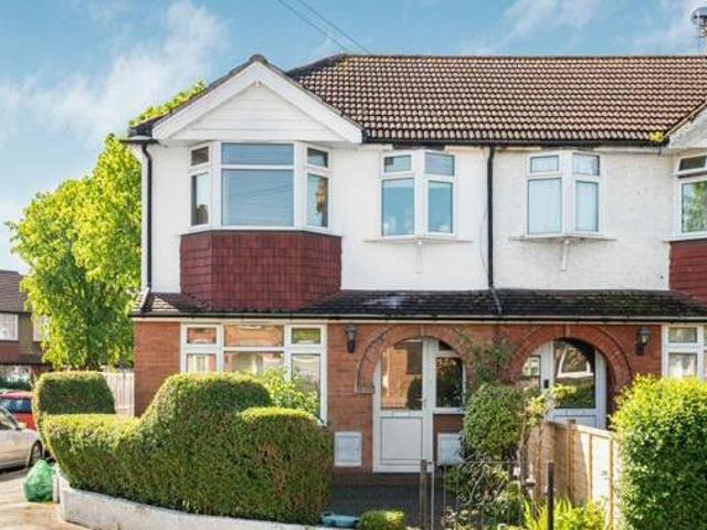 Empire Road, Perivale, 3 Bedroom House