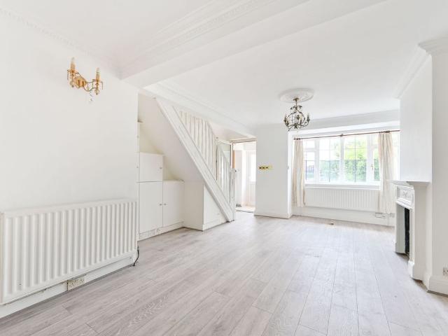 Empire Road, Perivale, Greenford UB6, 5 bed property to rent, £3,800 pcm | PrimeLocation