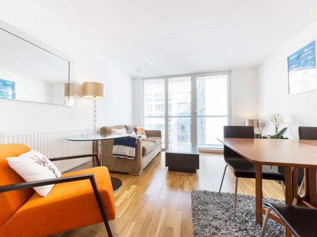 Empire Reach, Greenwich, London SE10, 1 bed flat to rent, £1,900 pcm | PrimeLocation
