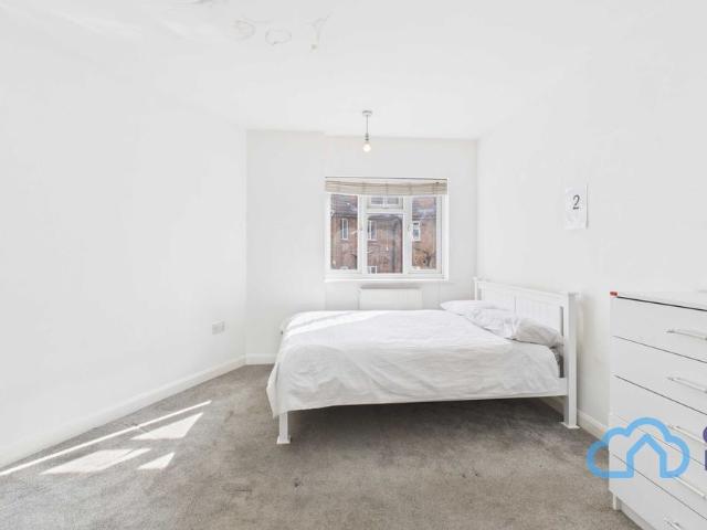 Empire Way, Wembley HA9, Room to rent, £949 pcm | PrimeLocation