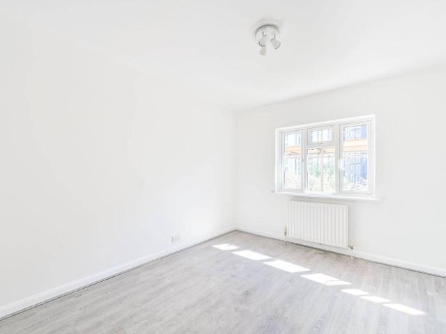 Empire Way, Wembley Park, Wembley HA9, 2 bed flat to rent, £2,300 pcm | PrimeLocation