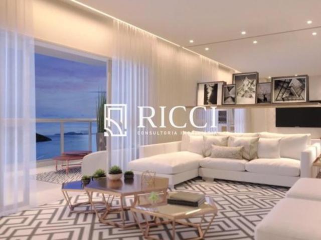 Empreendimento Luxuoso na Ponta da Praia