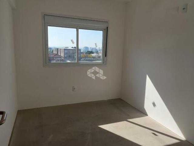EMPREENDIMENTO NOVO NO ALTO PETÓPOLIS
