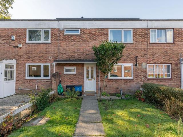 Empress Avenue, Aldersbrook E12, 3 bed property to rent, £2,400 pcm | PrimeLocation
