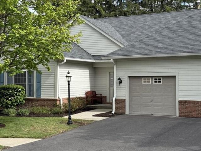 Empress Ct, Princeton, Condo For Sale