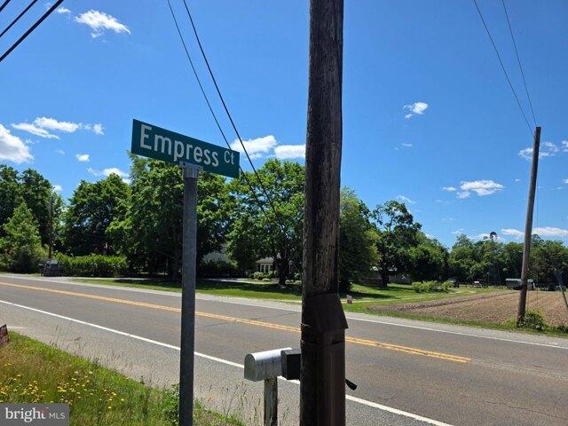 Empress Ct, Woodbine, Home For Sale