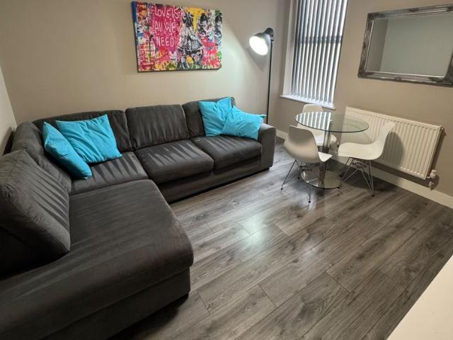 Empress Road L7, Room to rent, £477 pcm | PrimeLocation