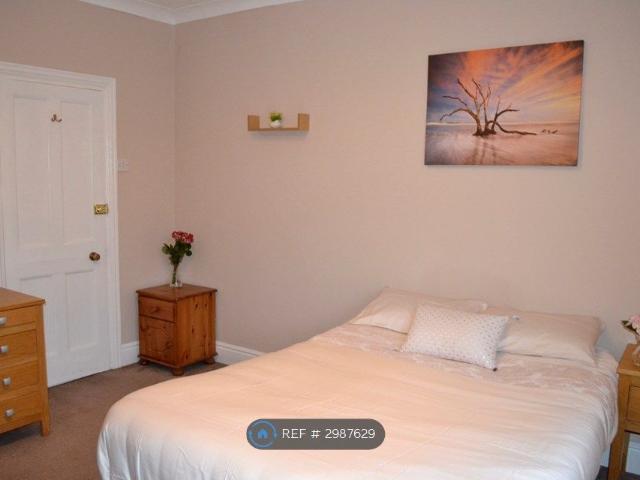 Empshott Road, Southsea PO4, Room to rent, £715 pcm | PrimeLocation