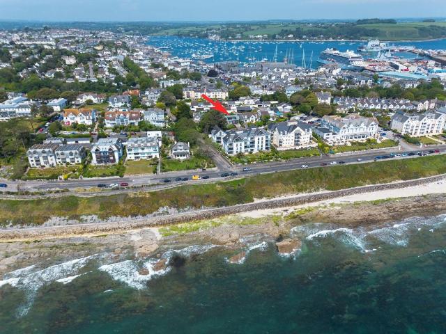 Emslie Road, Falmouth, TR11 3 bed detached house to rent £3,500 pcm £808 pw