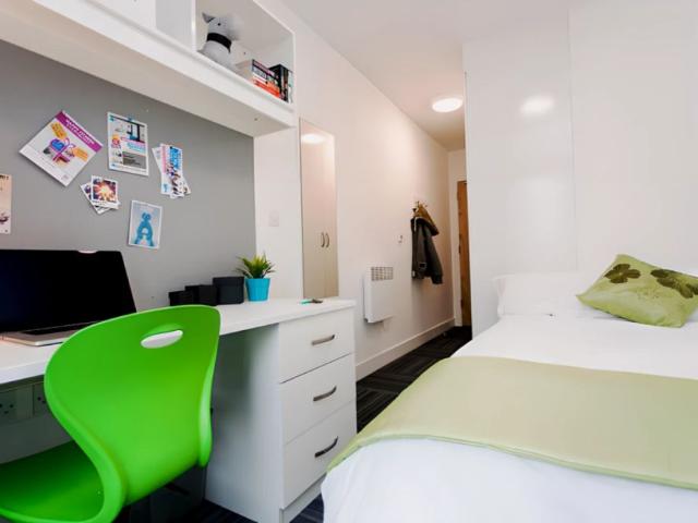 En suite