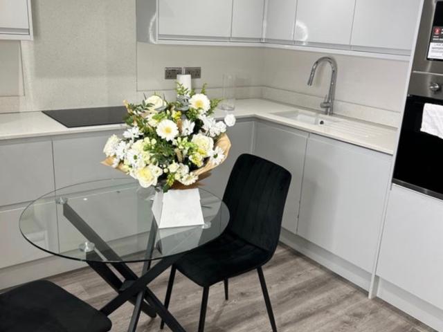 En suite in a 2 bedroom flat